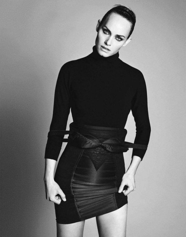 Amber Valletta Joan Smalls Vogue Japan 2018 Cover Editorial