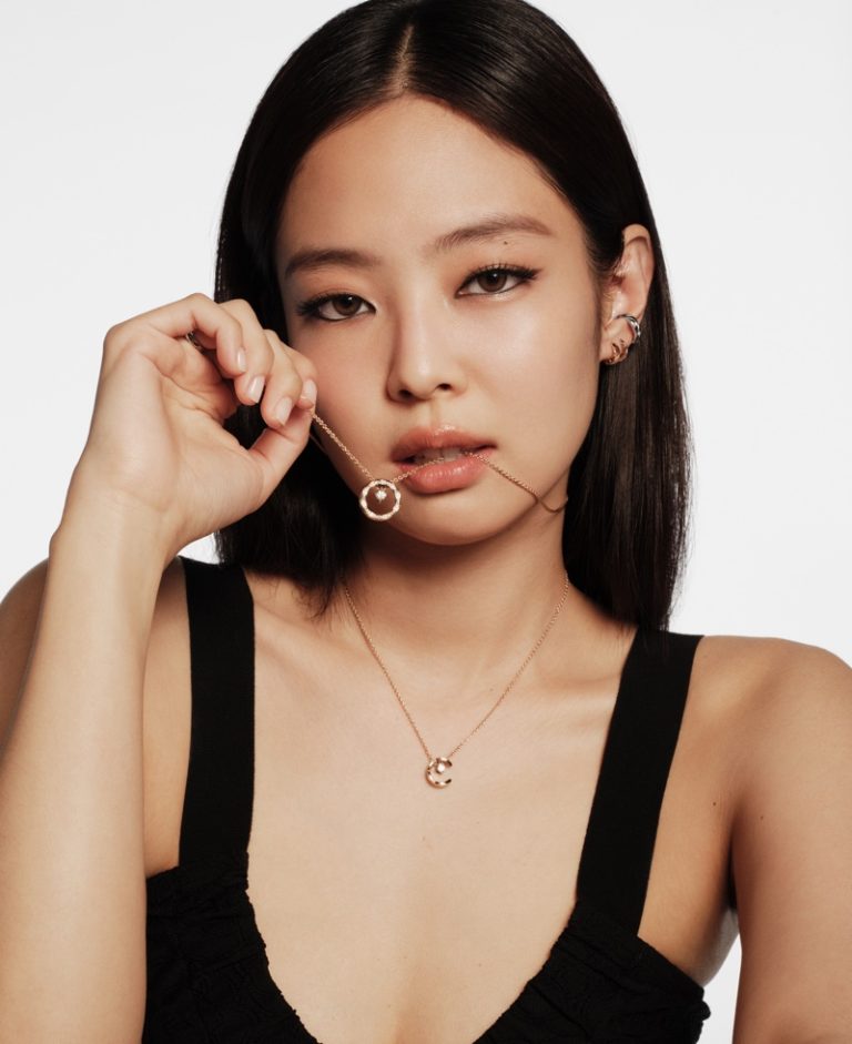 Jennie Wows in 2025 Chanel Coco Crush Jewelry Ad Jennie Wows in 2025 Chanel Coco Crush Jewelry Ad